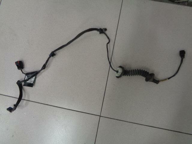 Проводка двери задней от Chrysler PT Cruiser 2000-2010