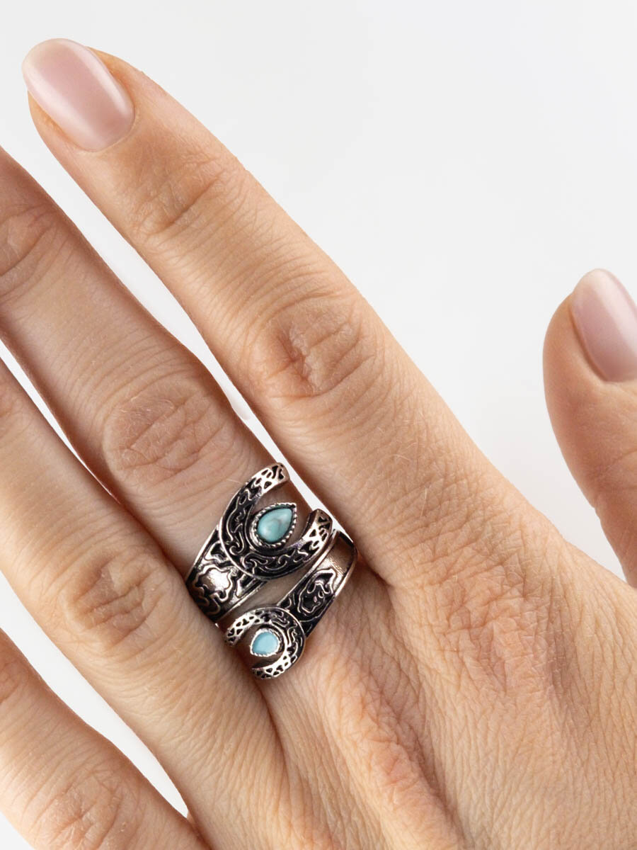 Кольцо помолвочное, акрил