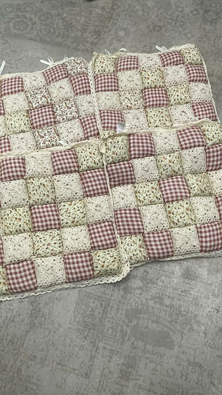 Подушка-сидушка на стул 4шт.