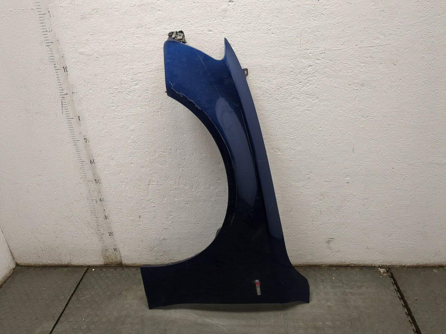 Крыло левое переднее Audi A4 (B8) Б/У