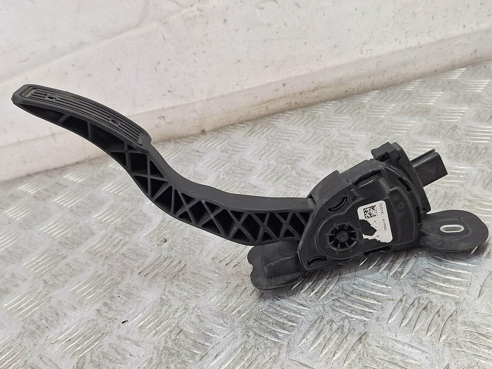 Педаль газа Mazda 6 2 2009 GS1E-41600