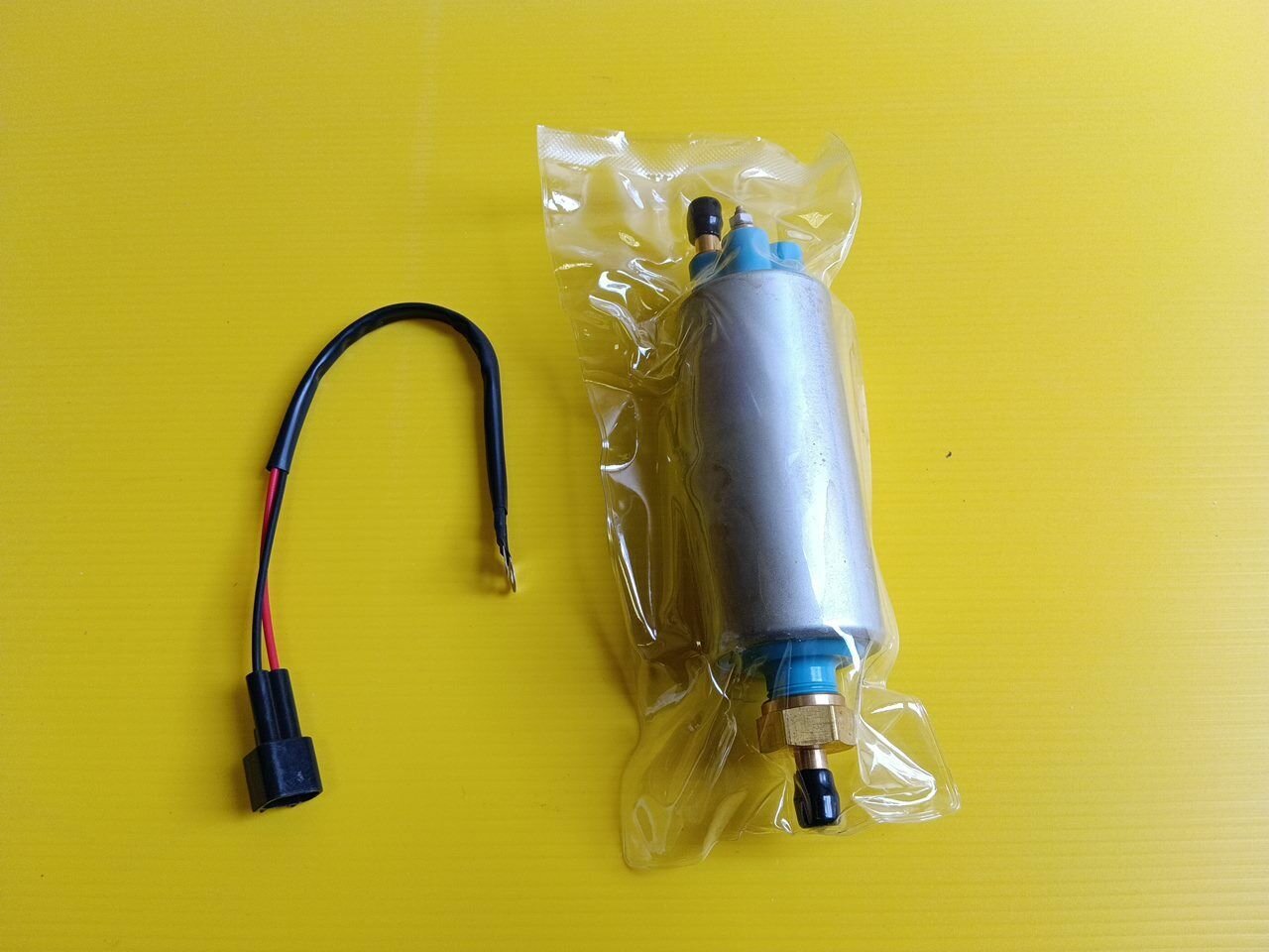 Бензонасос Mercury Yamaha 69J-24410-02