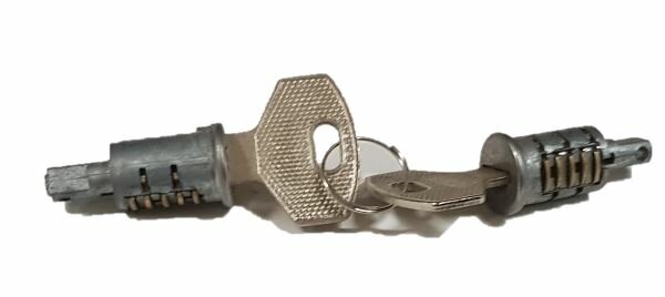 Личинка замка двери, арт. 5320-6105213, 1кт/уп