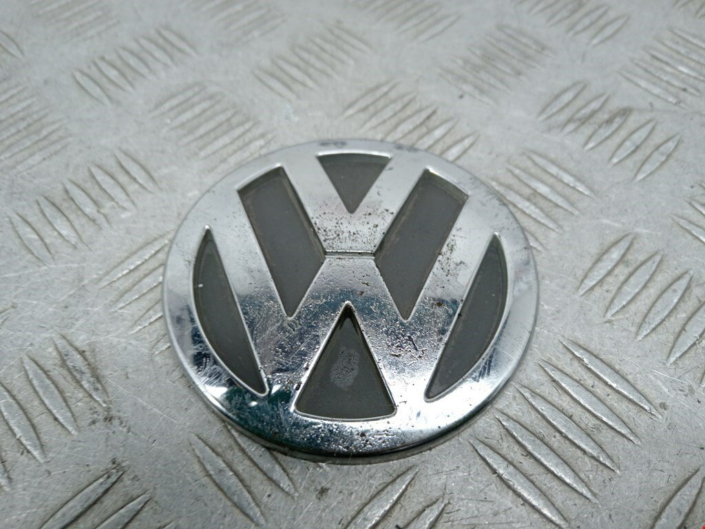 Эмблема (значок) Volkswagen Passat 5 GP 3B5853630 арт. 2211880
