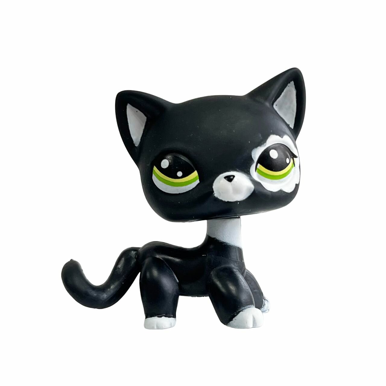 Littlest Pet Shop кошка LPS #2249 , У черного котенка в глазах круг из маленьких белых цветочков Короткошерстная кошка
