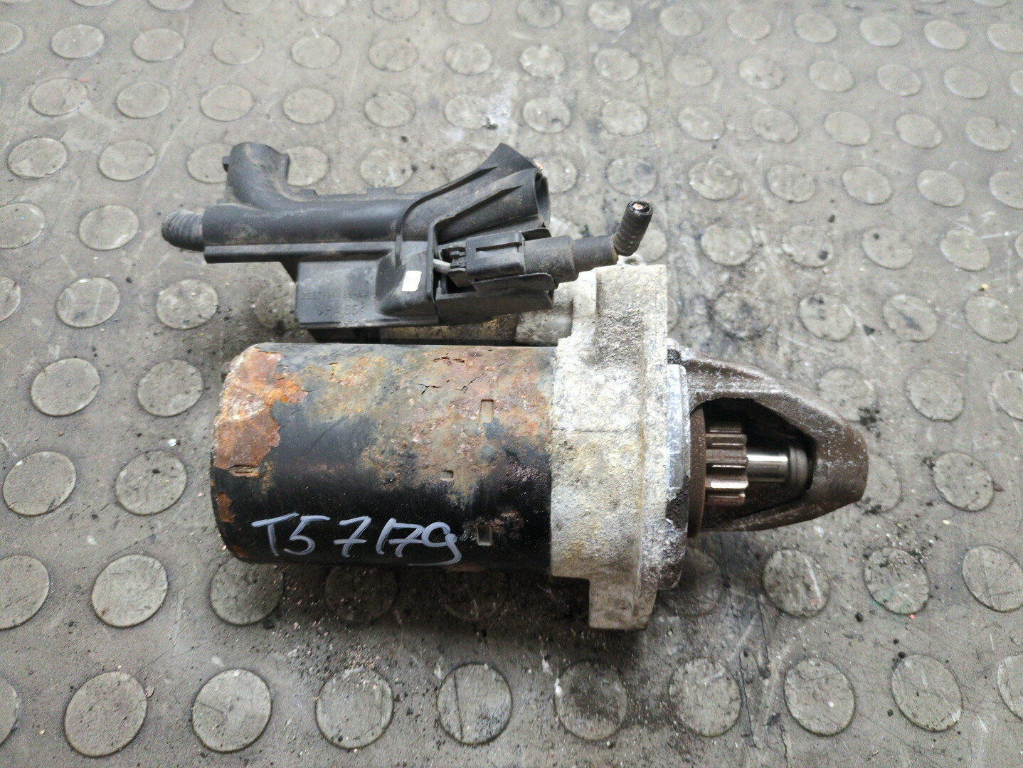 Стартер Ford Fiesta Б/У
