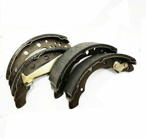 Колодки тормозные задние комплект AMULET/BONUS/VERY (A113502170) Артикул A113502170