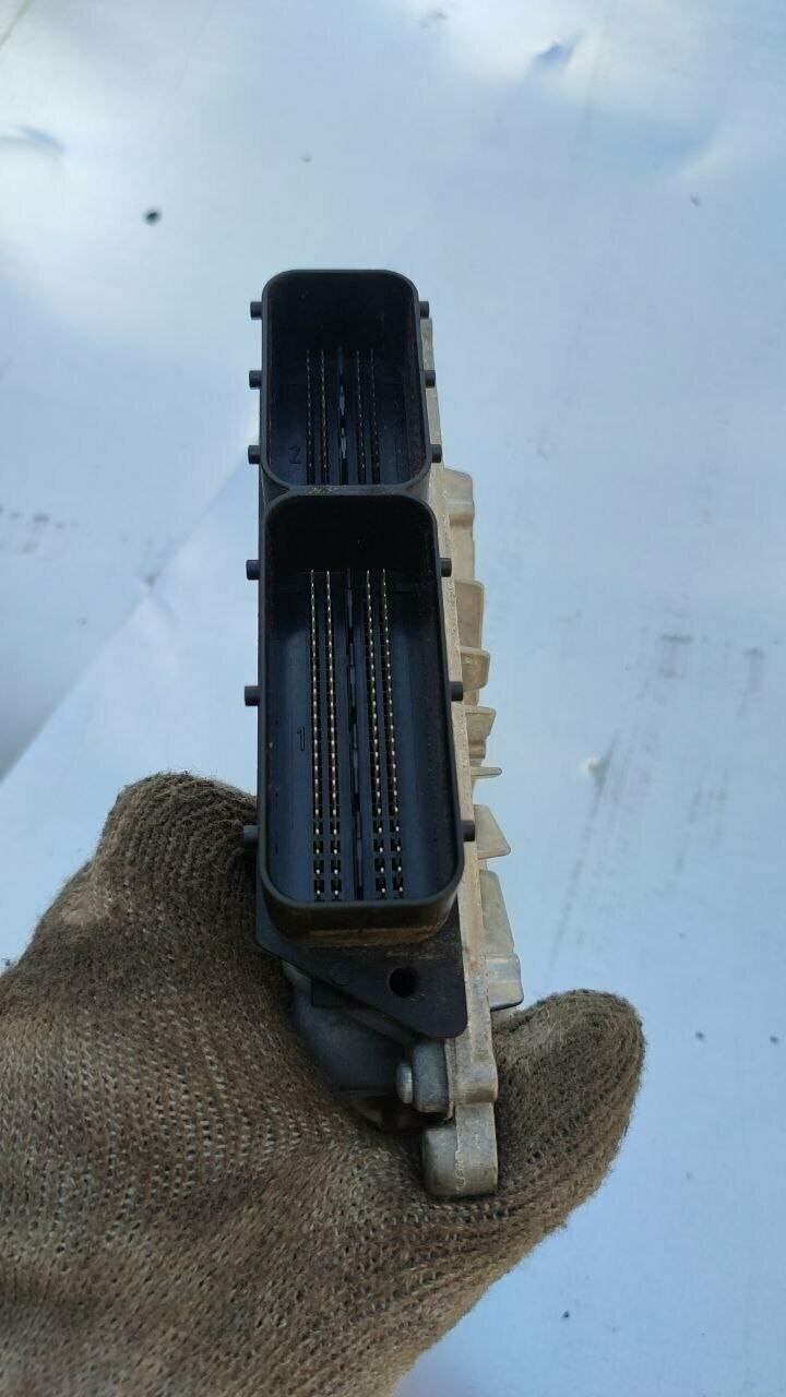 Блок управления двигателем Volvo XC90 (2002 - 2006) 30729826