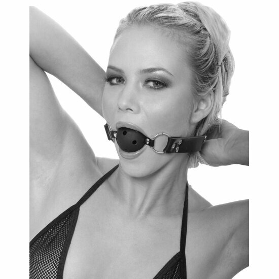 Кляп Pipedream Черный с дырочками Breathable Ball Gag