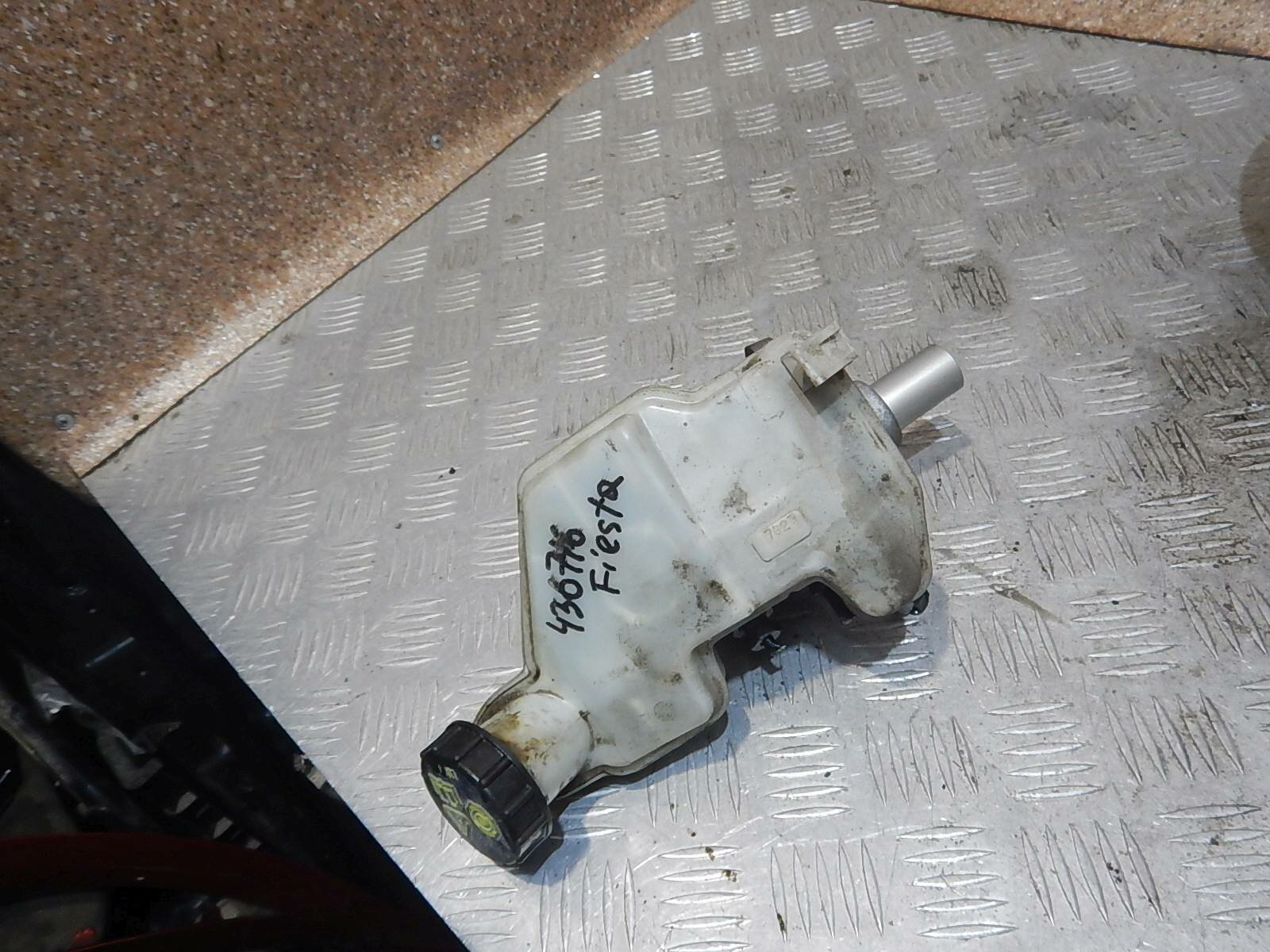 Б/У Цилиндр тормозной главный, Ford (Форд)-FIESTA (01-07) FORD FIESTA (01-07) Без видимых повреждений. 436716 FORD арт. ...