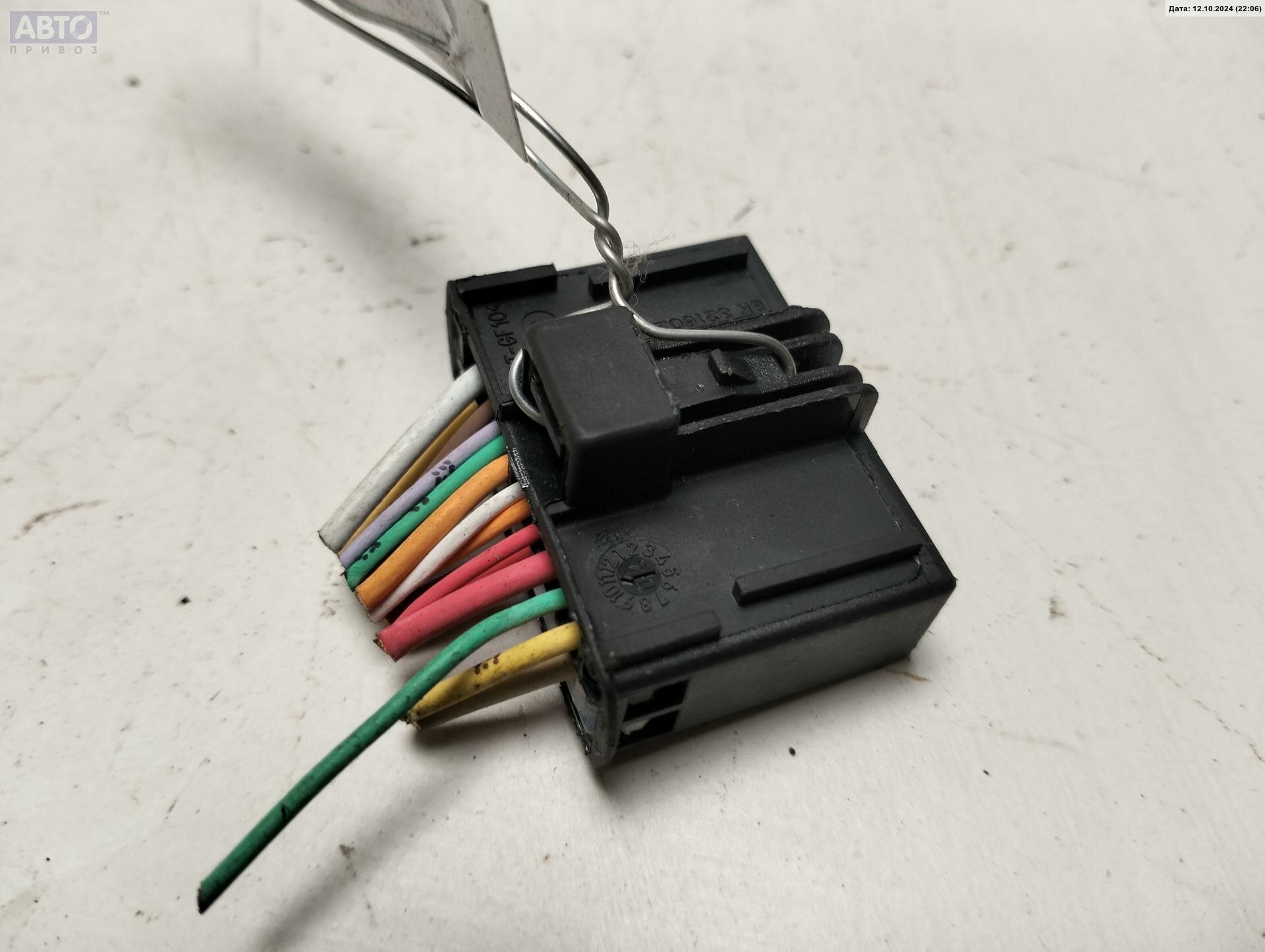 Разъем (фишка) проводки Renault Laguna 2 (2001-2007)