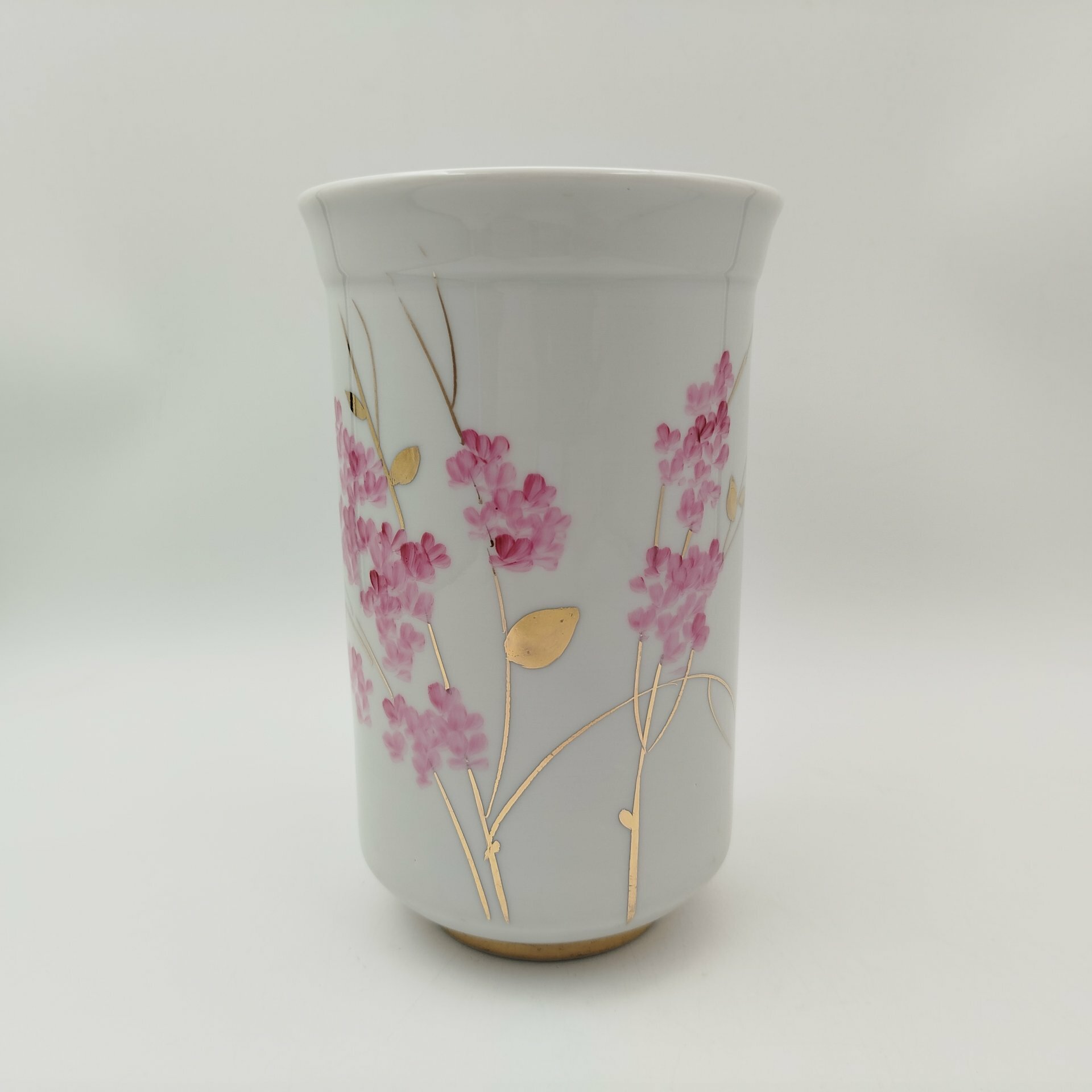 Ваза "Розовая сирень" (Розовая ветка), фарфор, роспись, золочение