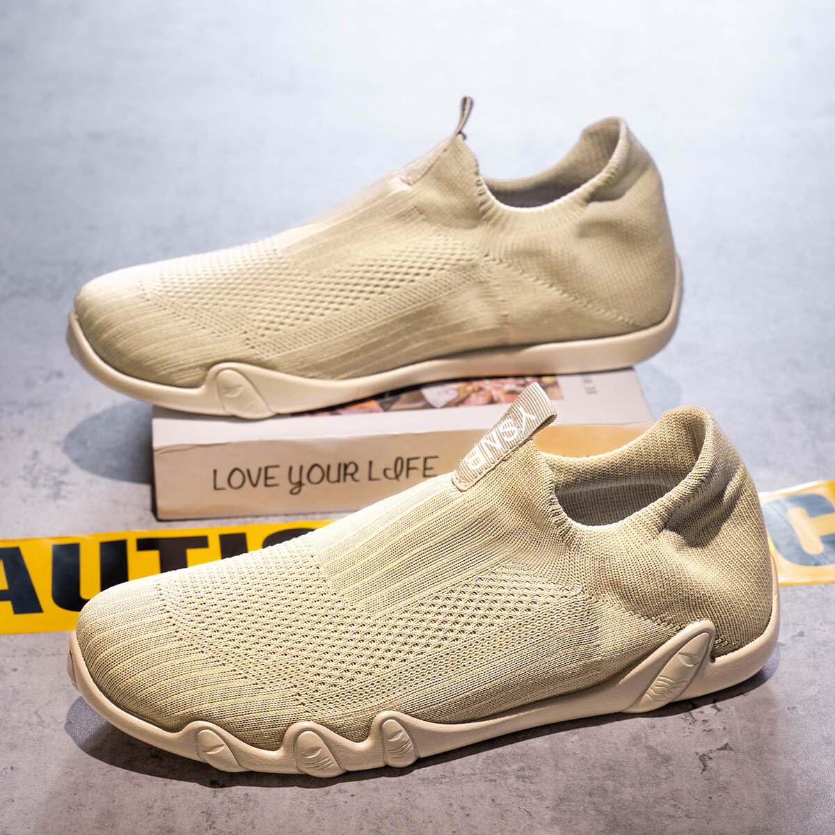 AIS Кроссовки Весна Мужчины Дышащие Без шнуровки Молодежная Сетка