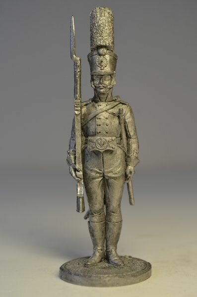 Оловянный солдатик Унтер-офицер грен. батал. Елецкого мушкет. Россия, 1805-07 гг.
