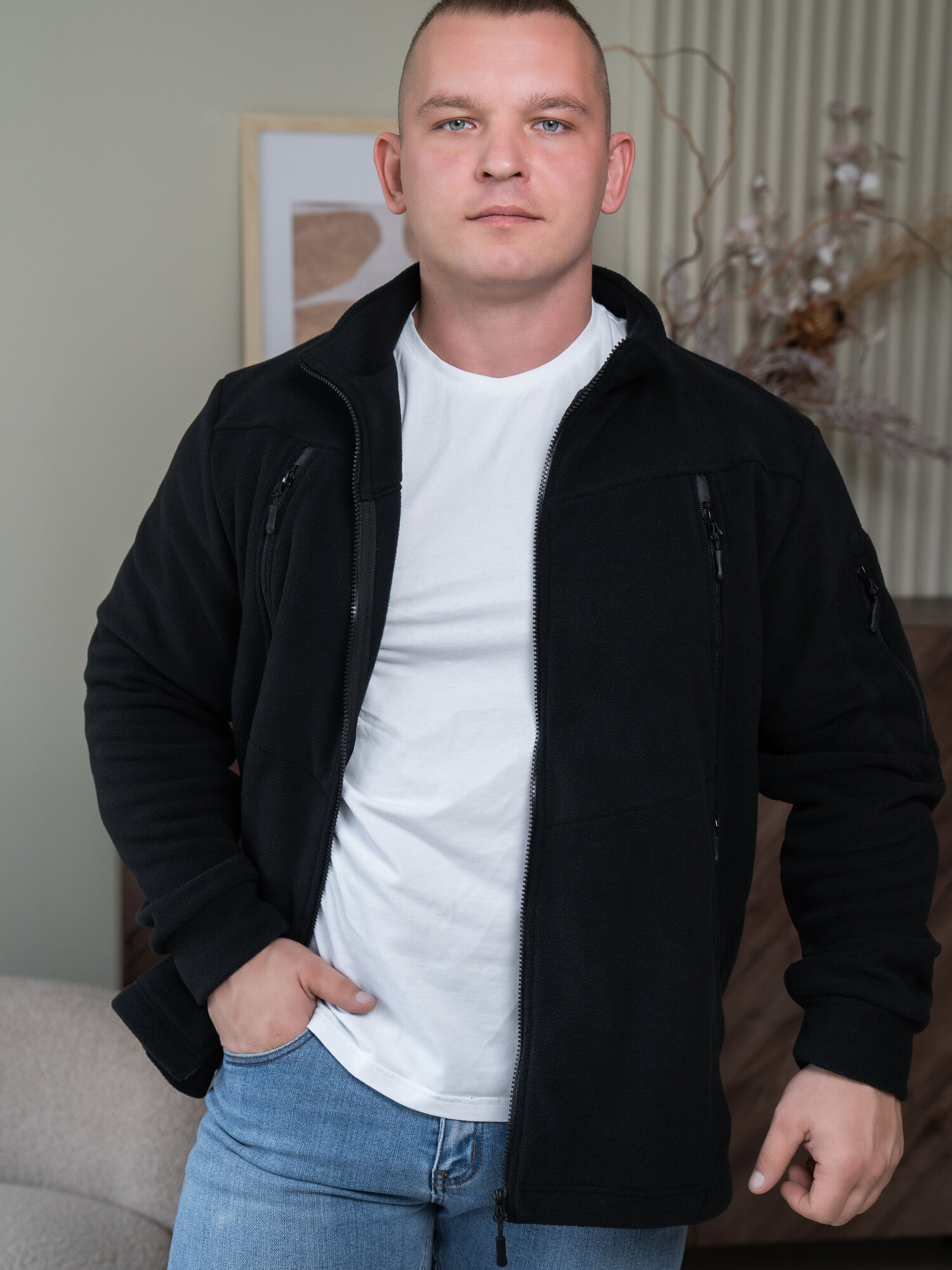 Толстовка спортивная