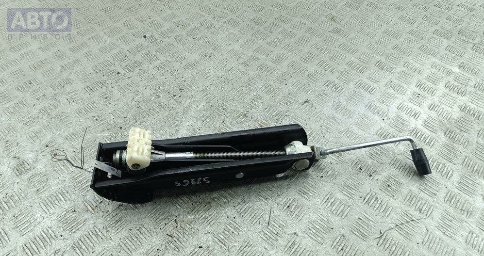 Домкрат Mercedes E-Class W211 (2002-2009)