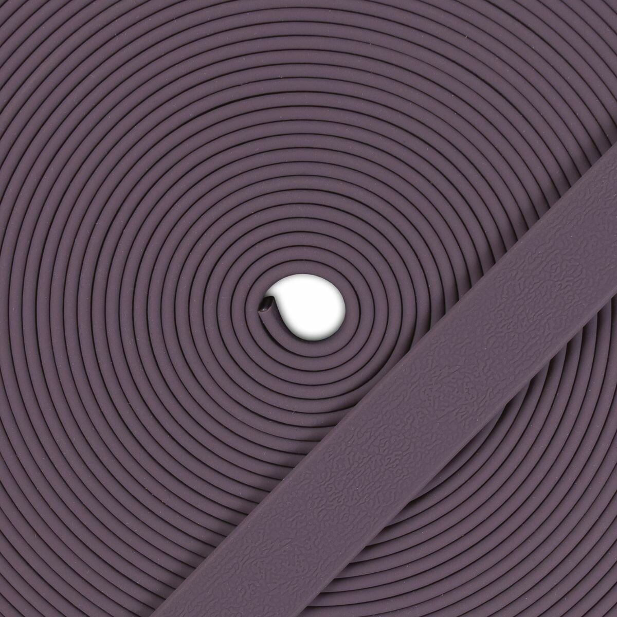 Стропа ПВХ.(Биотан под кожу). Ширина 20 мм. Длина 3 м. Толщина 2,5 мм