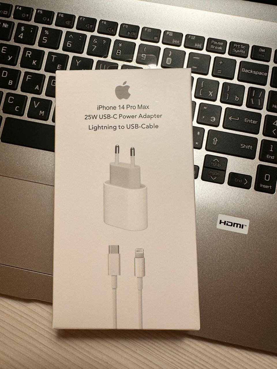 Зарядное устройство для айфона 14,13,12,11 серии, iPad, AirPods, быстрая зарядка