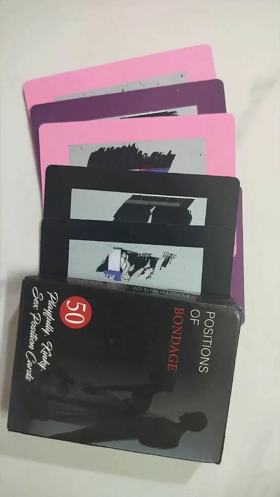 Трендовая карта выбора для свидания пары (скретч-карта)