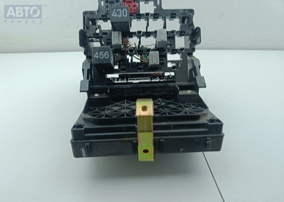 Блок предохранителей Volkswagen Sharan (2000-2010)