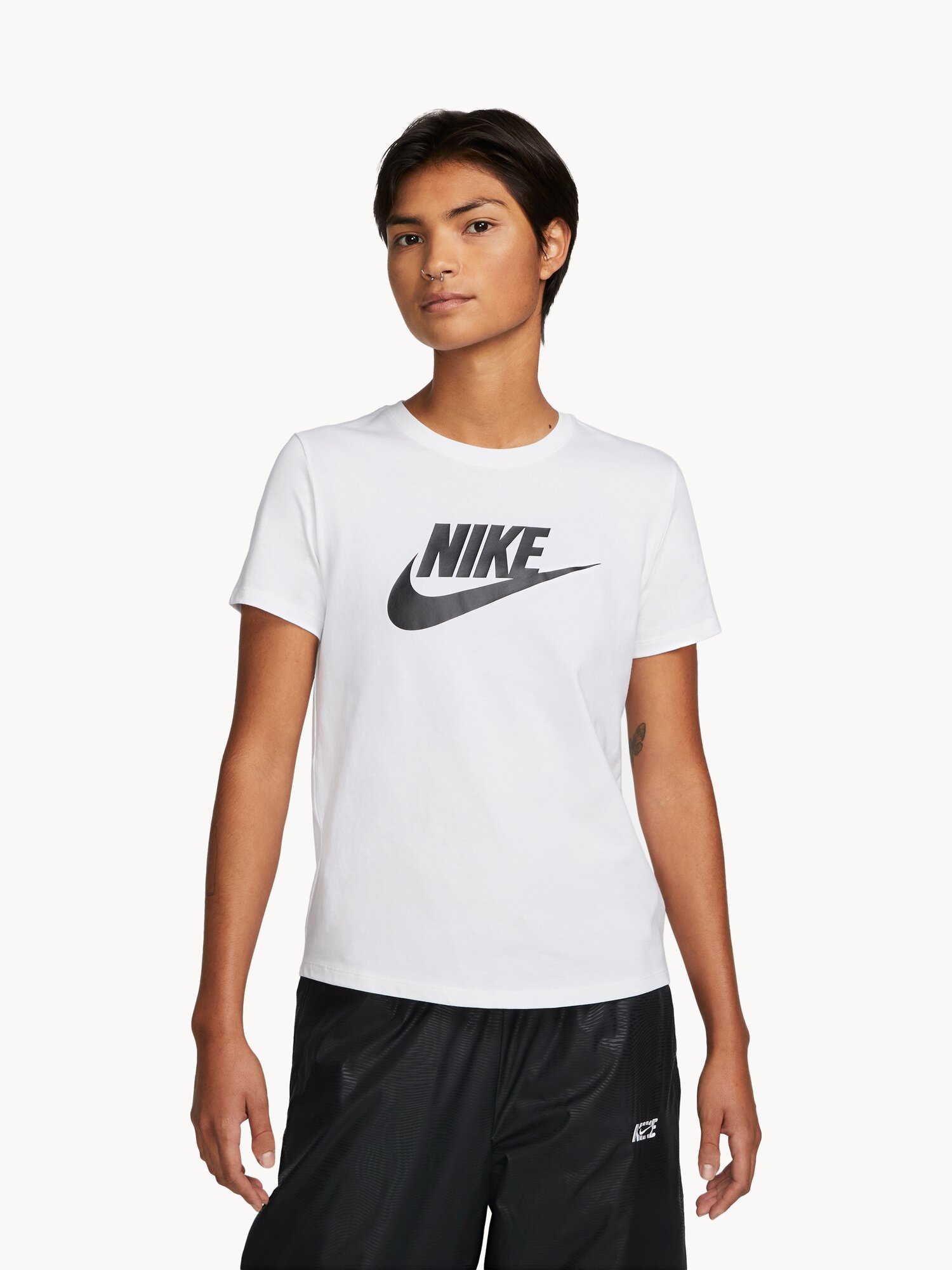 Футболка Essential ICON Futura