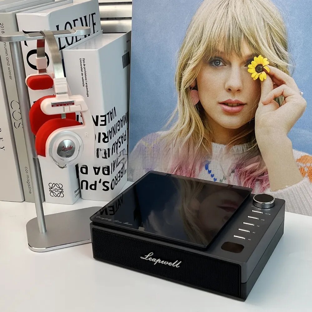 Портативный CD проигрыватель плеер с пультом управления Радио, CD, USB, MP3, Bluetooth, SD карта, AUX