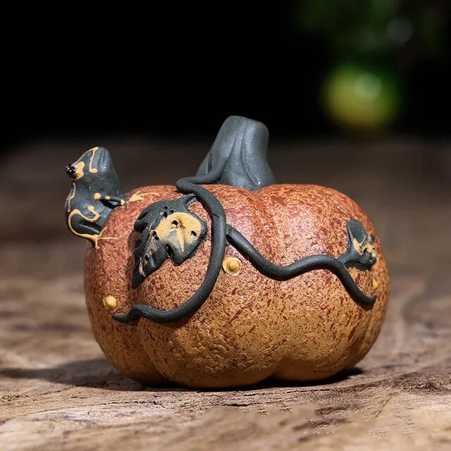 Один экземпляр изделия из фиолетовой глины (зиша), оригинальная скульптура лягушки-тыквы, изготовленная из руды, для чайной церемонии, креативные принадлежности для украшения дома.