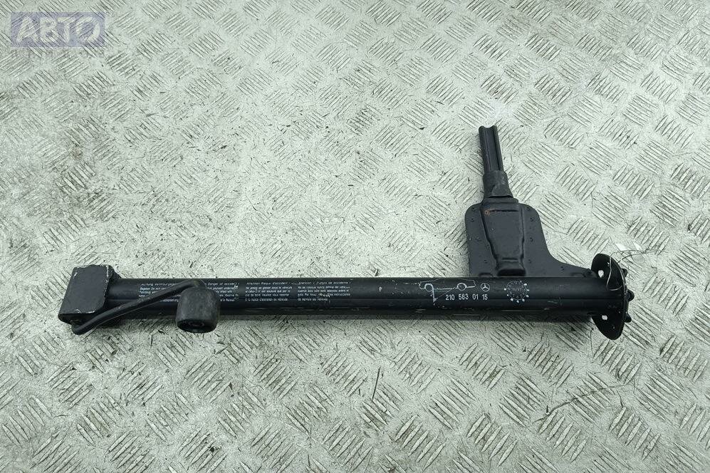 Домкрат Mercedes C-Class W202 (1993-2000)