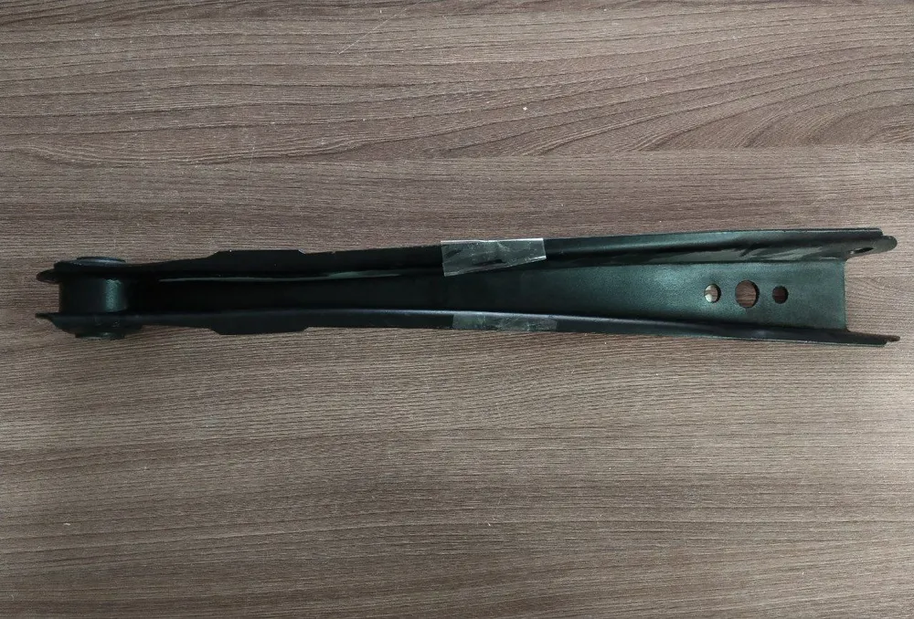 Рычаг подвески задней поперечный задний левый-правый FAW V2, ФАВ ВИ2