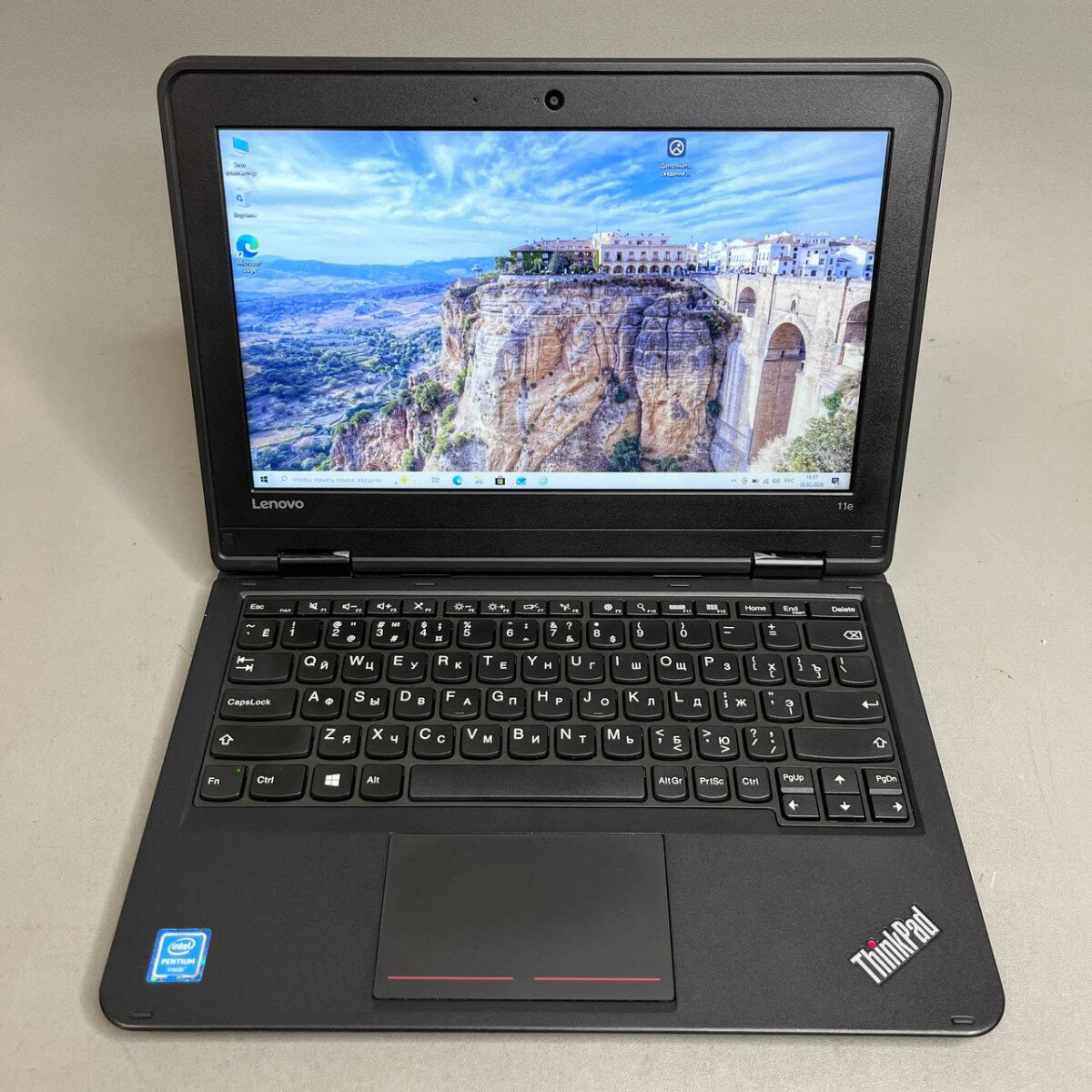 11.6" Ноутбук Lenovo ThinkPad 11e черный