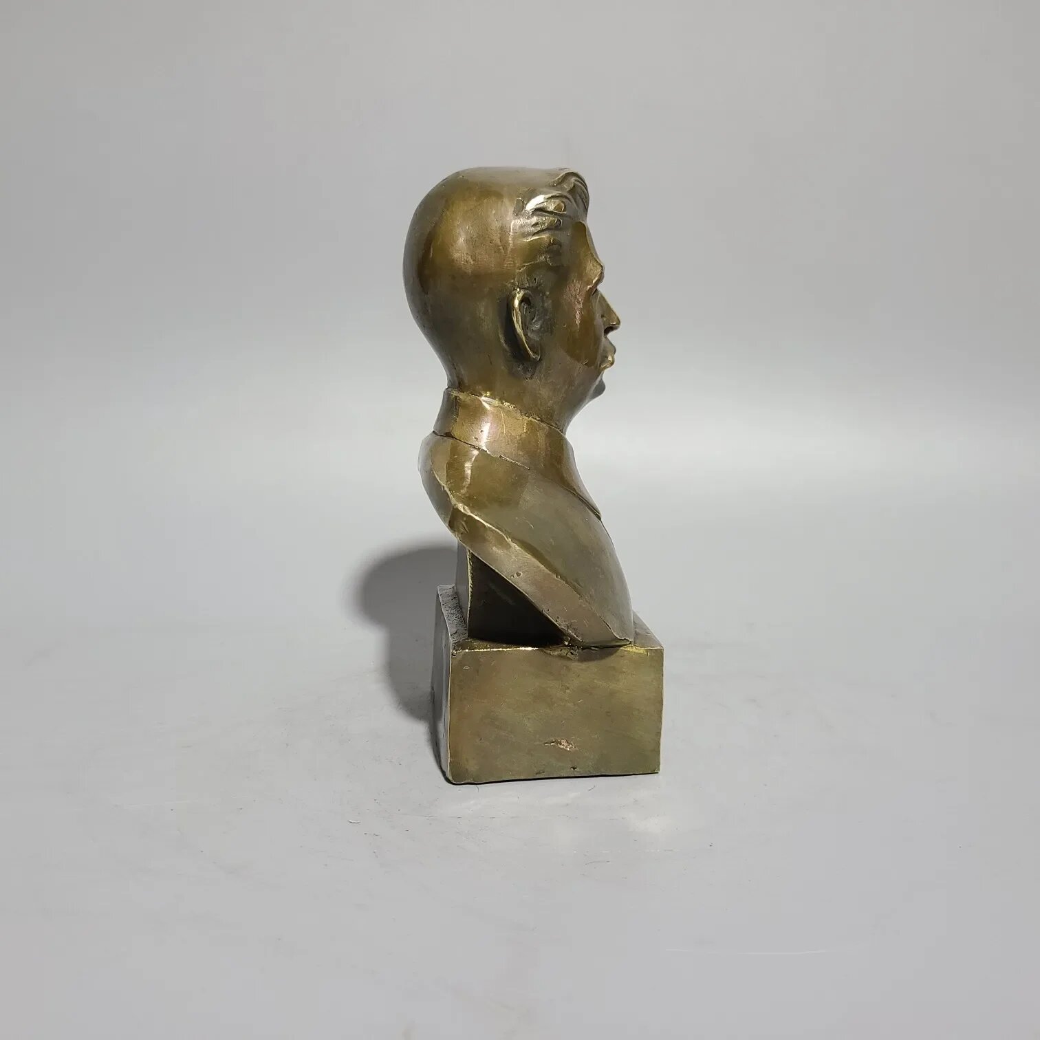 Бюст Иосифа Сталина из меди