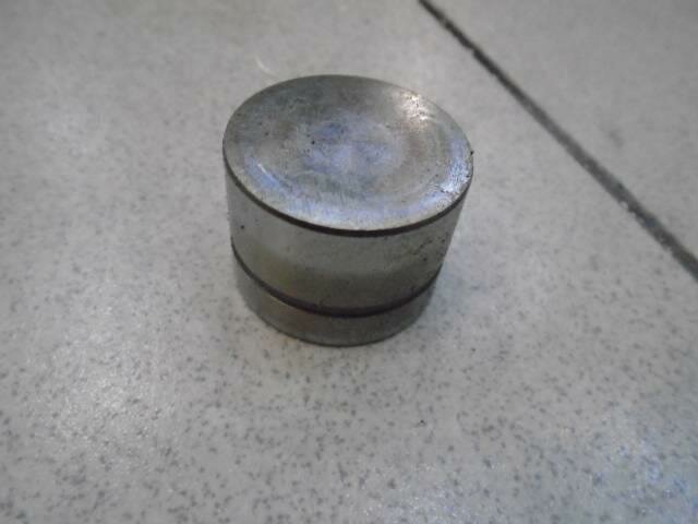 Толкатель клапана гидравлический от Land Rover Range Rover 3 2002-2012