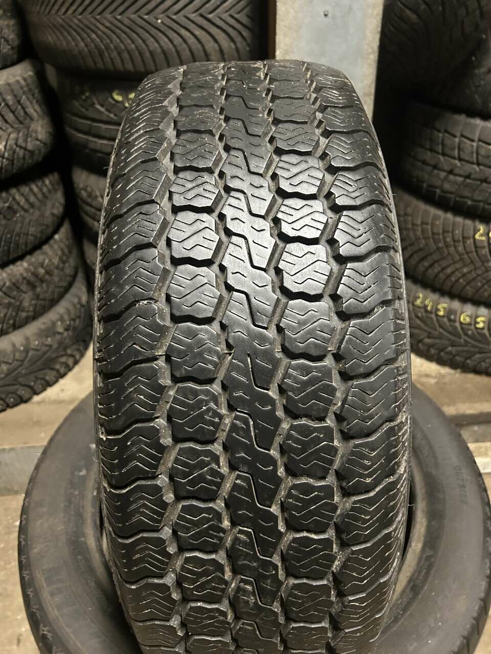 235/65 R16 115R Goodyear Cargo Vector остаток:7.5 мм год:2016 арт:01132f68