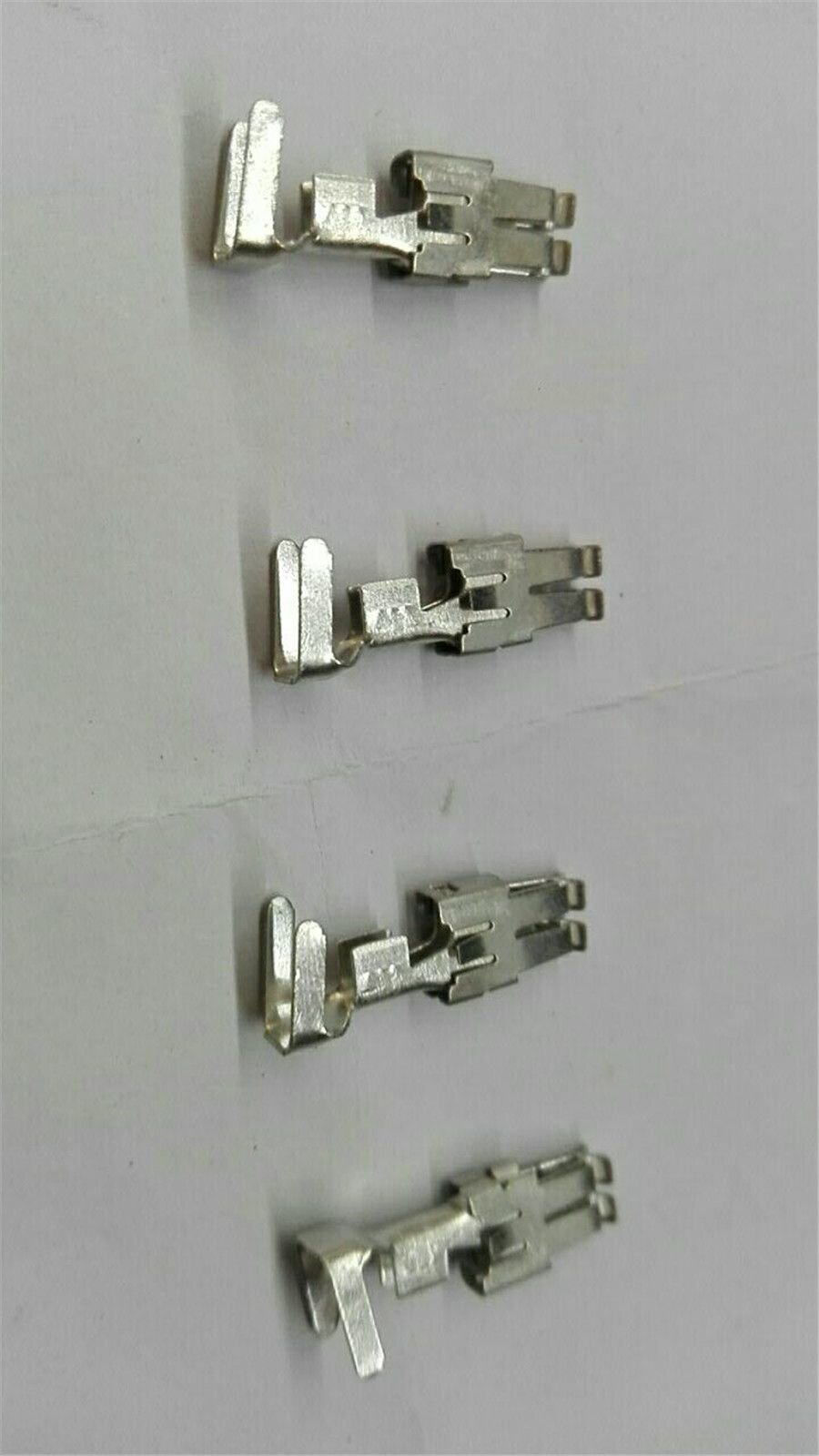 10шт Внутренняя клемма блока предохранителей 4,8 мм для N 90732603 N90732703 N90696603