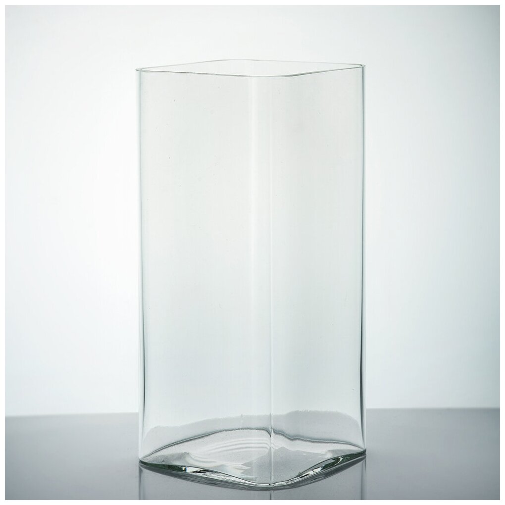 Ваза стеклянная для цветов/декора и интерьера, квадратная, высота 27.5 см ширина 13*13 см, Неман7705 в.275