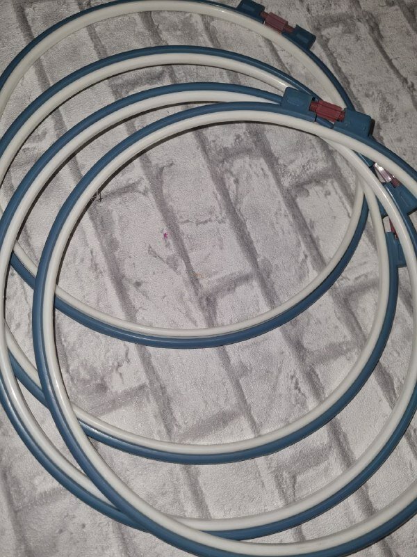 Пяльца для вышивания пластиковые (пяльцы) 24см