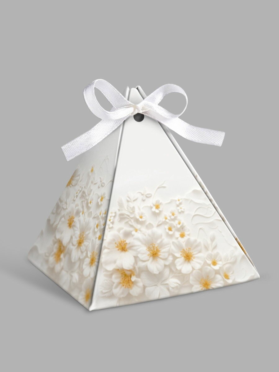 Бонбоньерка "Белые цветы", 7 x 7 см, тематика праздника: 8 марта, 5 шт.