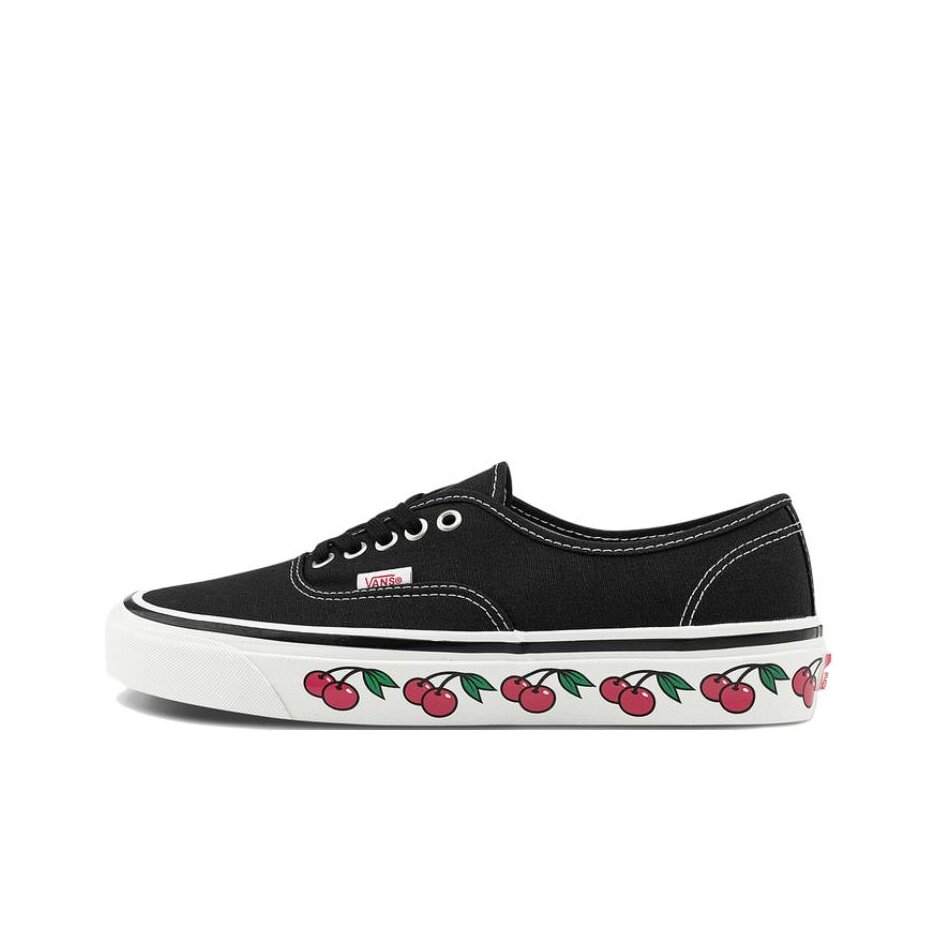 Кроссовки VANS Authentic 44 DX, размер EU 35 стопа (22CM), черный — фото 1