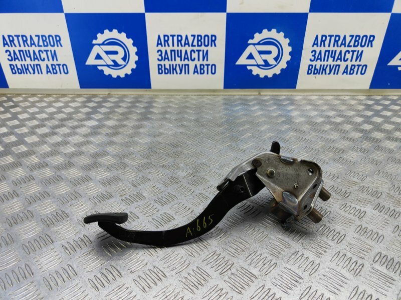 Б/У Педаль сцепления Nissan Tiida 1 C11 / Ниссан Тиида 1 C11 1.6 HR16DE 110 Л.С. седан 2013