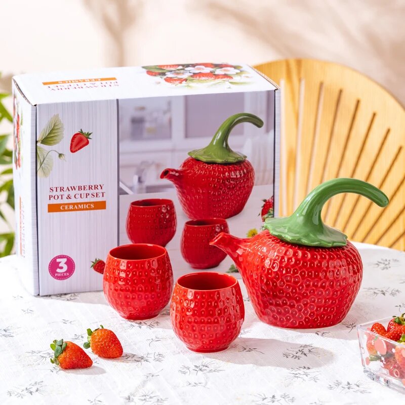 Фарфоровый чайный набор "Сельская клубника" Красный, 3pc set