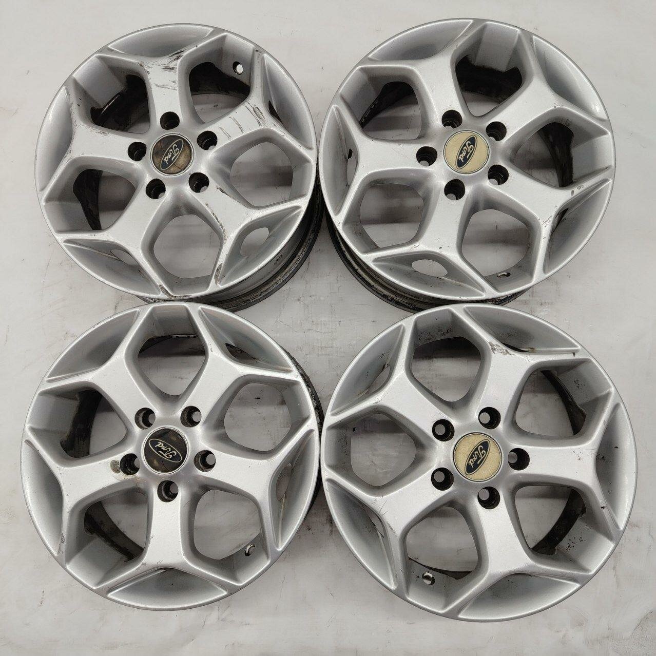 Колесные диски Replica 15x6 PCD 5x108 D63.3 ET52.5 (Реплика)