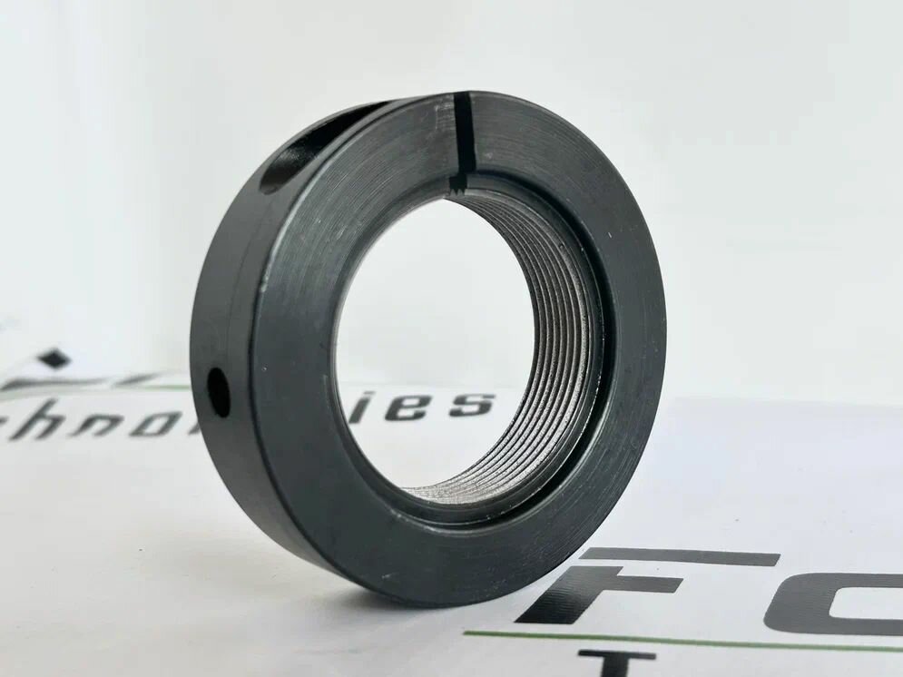 016069 Гайка разрезная M55*2 для LogMax