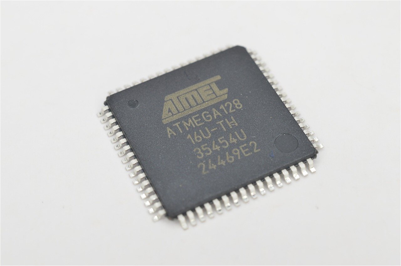 Микросхема MICROCHIP ATMEGA128-16AU широкого назначения TQFP64, 1шт