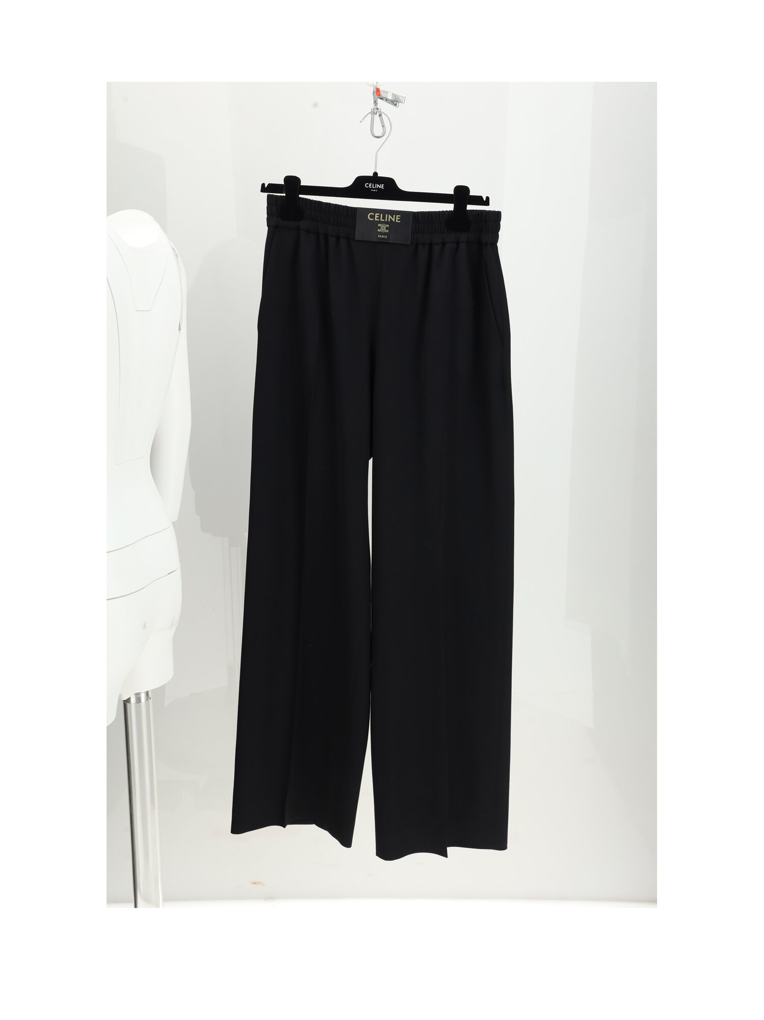 Брюки классические