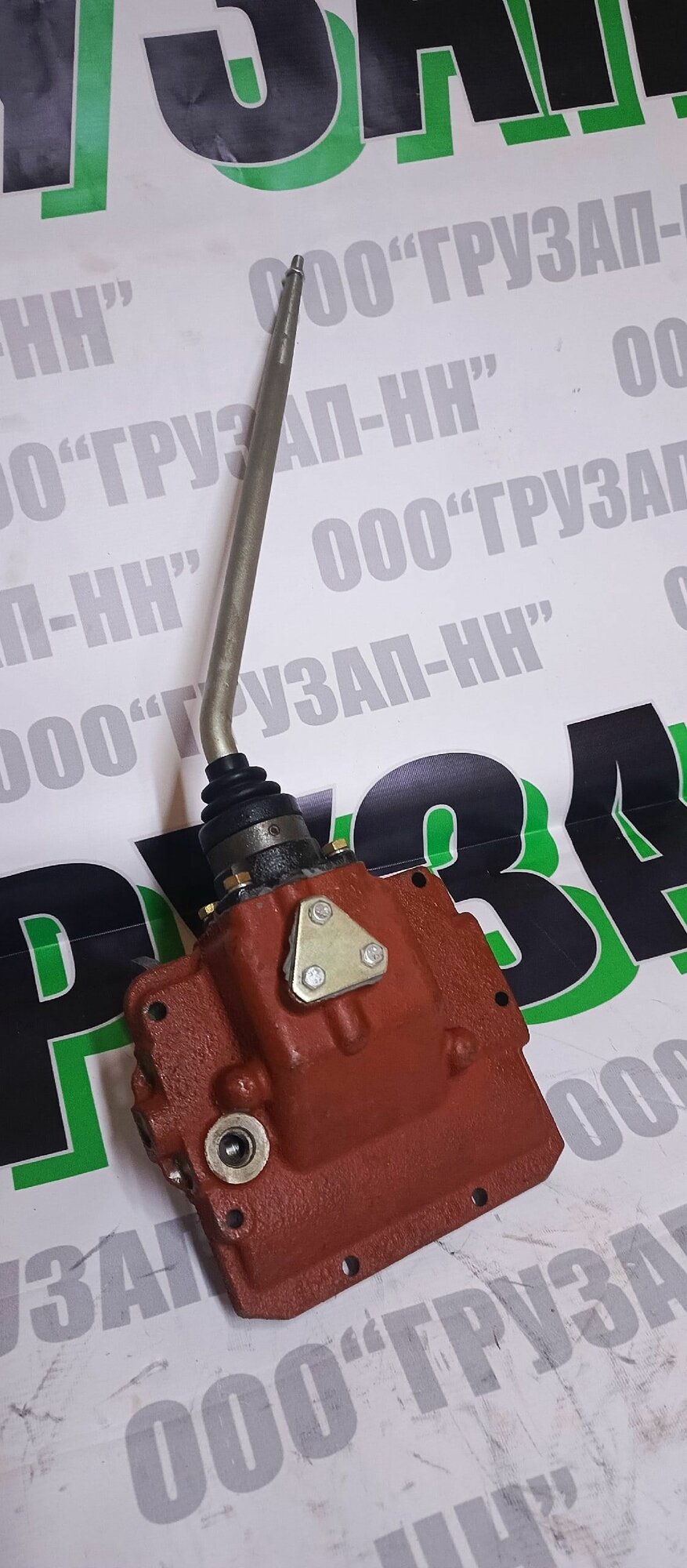 Механизм переключения передач (крышка) КПП УАЗ 469 Хантер 4-ступ. н. о. в сборе с рычагом