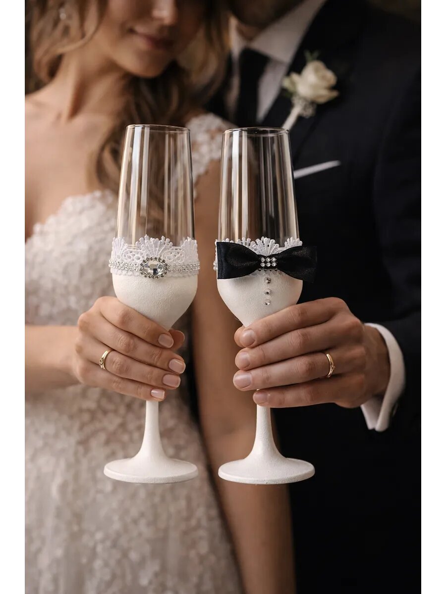 Свадебные бокалы для молодоженов, фужеры жениха и невесты для шампанского новобрачных 2 шт.
