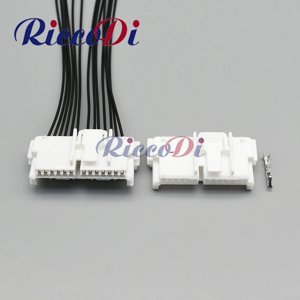 Комплект автомобильных разъемов RiccoDi DJY7131Y-1.2-21