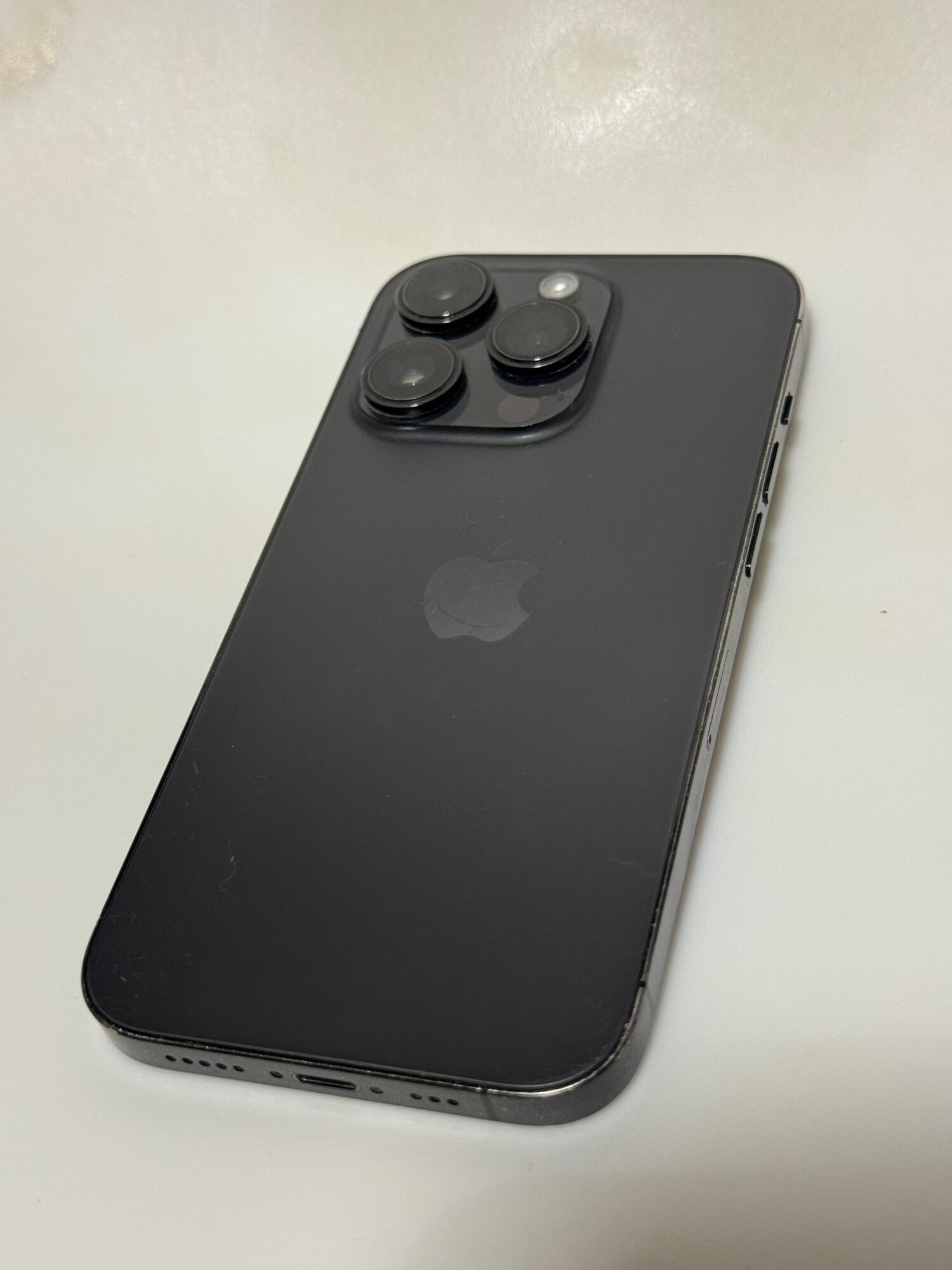 Смартфон Apple iPhone 14 Pro 128ГБ, Dual nano SIM, космический черный