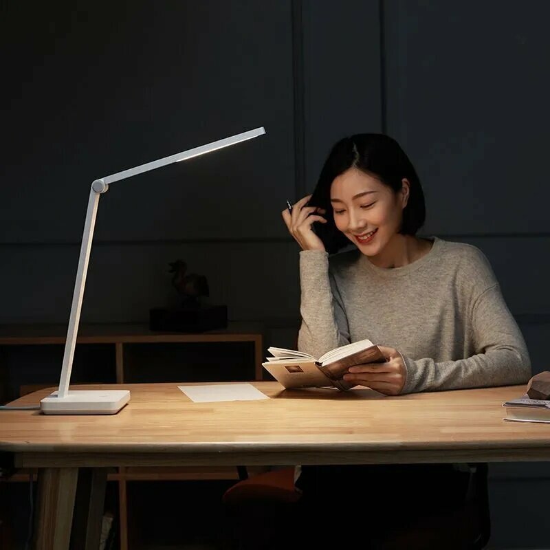 Настольная лампа Xiaomi MIJIA Smart LED Lite — регулируемая яркость, плавный поворот, защита глаз, белый корпус