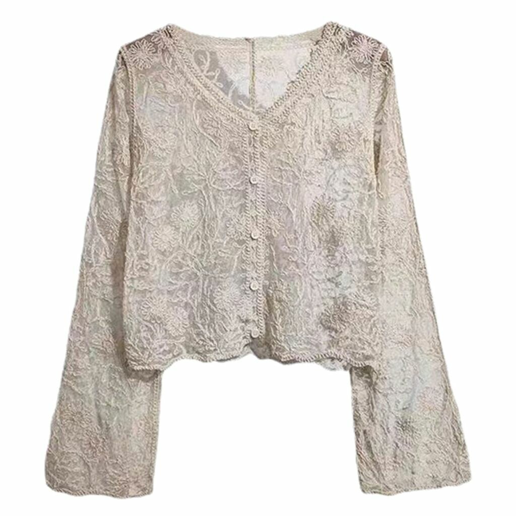 Блузка из сетчатого кружева с ажурной отделкой - абрикосового цвета.